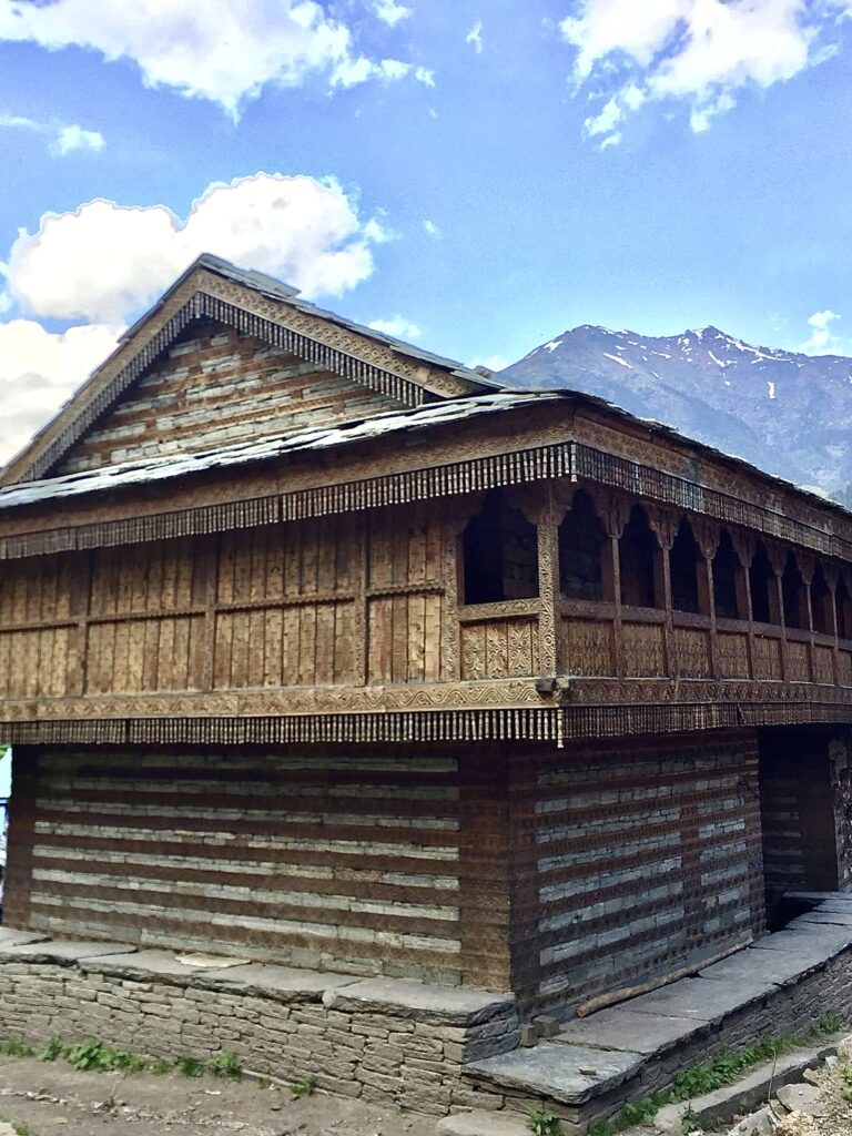 Unraveling the Craftsmanship of Kath-Kunni – A Timeless Building Legacy ...